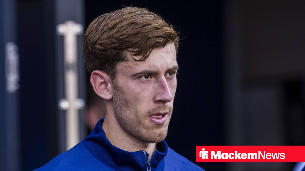 Robin Roefs spotted in Sunderland kit as behind-the-scenes image emerges